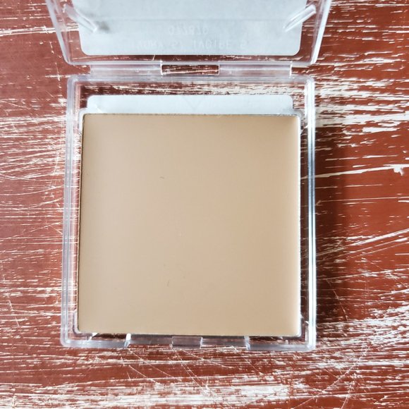 Mary Kay | Makeup | Ivory 5 Endless Performance Cremetopowder ...